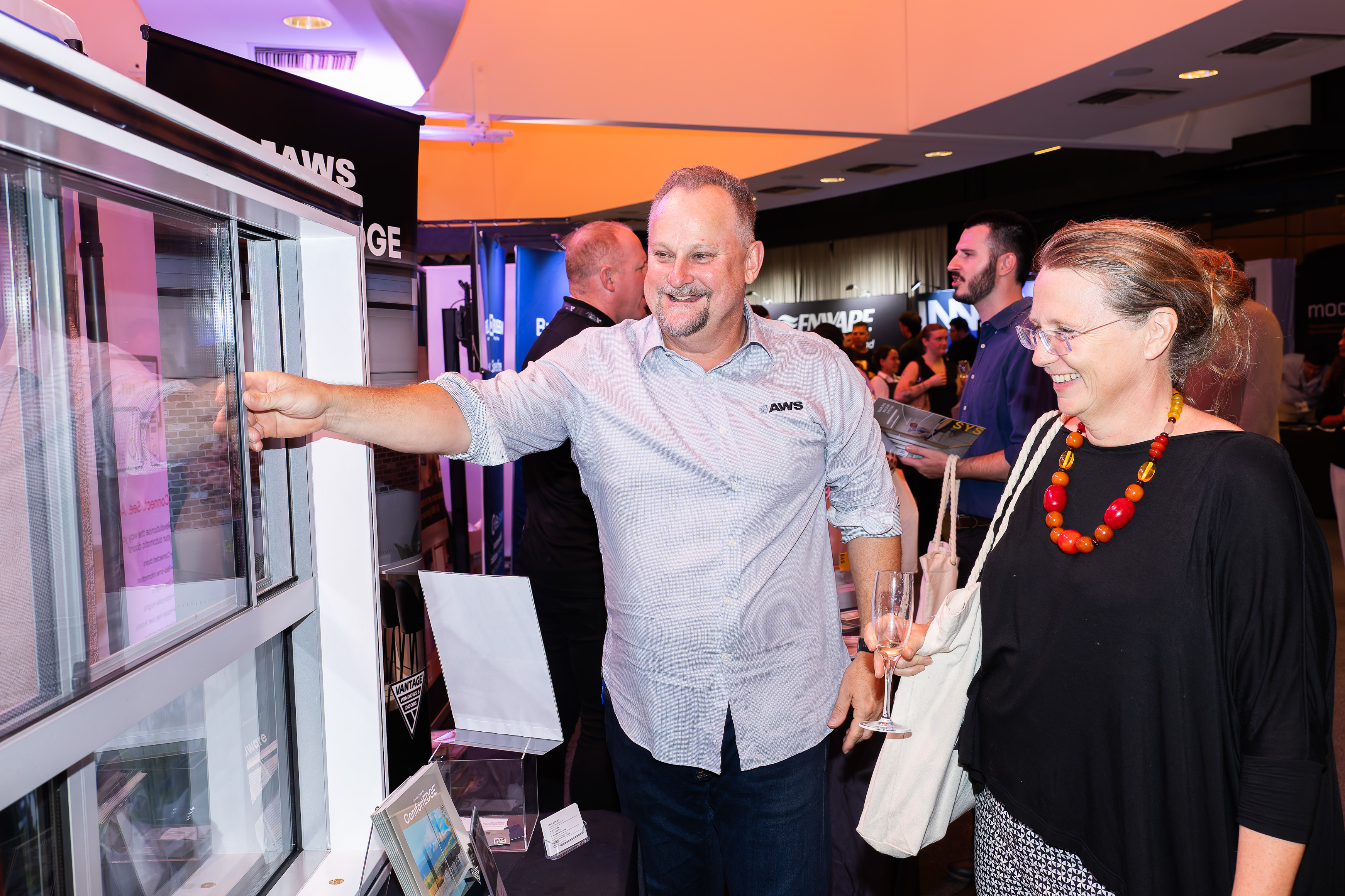 The-Arc: Perth Ink & Ivory 25'